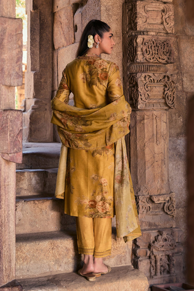 Contemporary Indian Clothing | Designer Indian Wear – Kritika Dawar